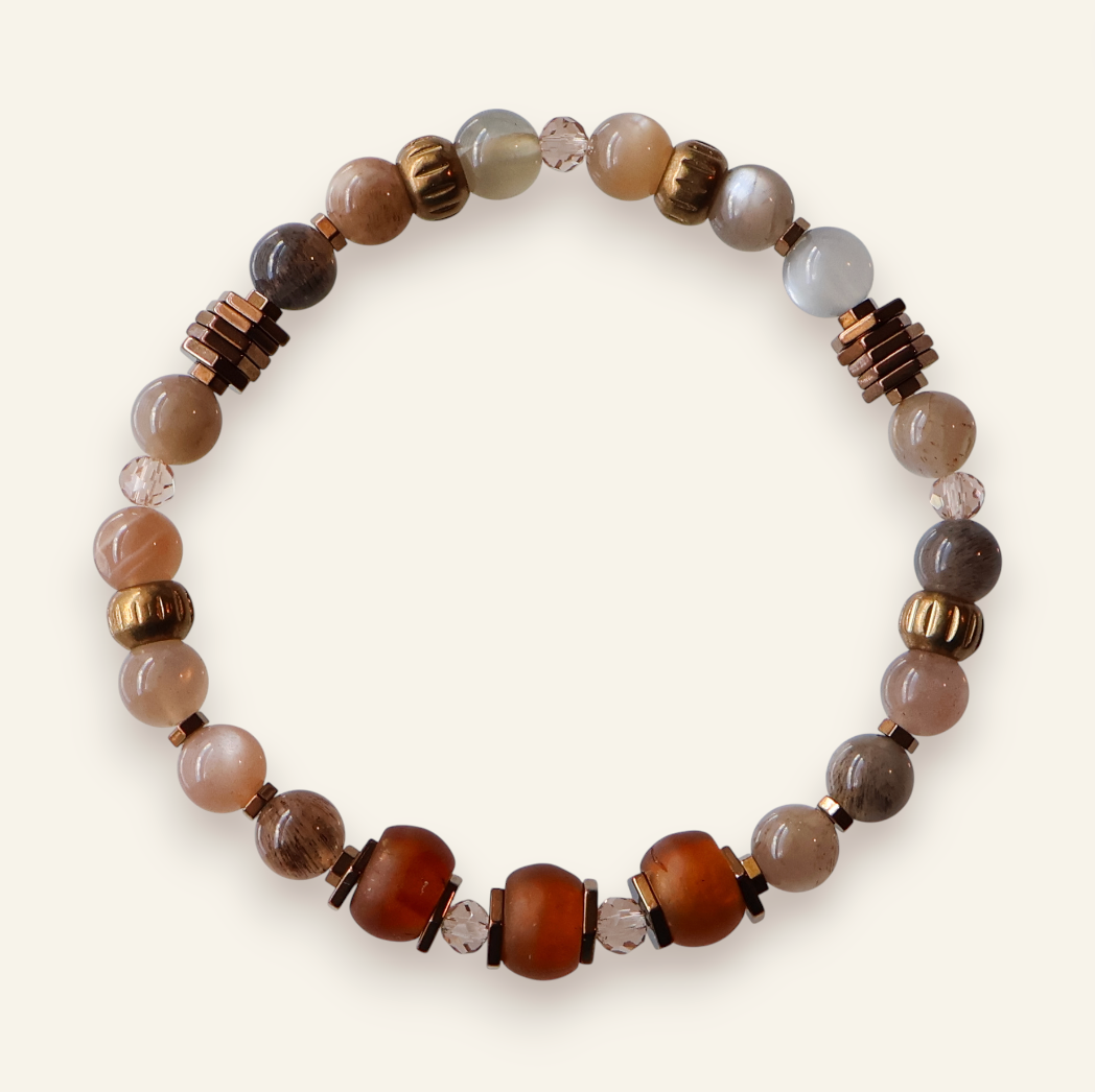 Mocha Moon Bracelet | Fall Jewelry, Beach-Inspired Gemstone Bracelet ...